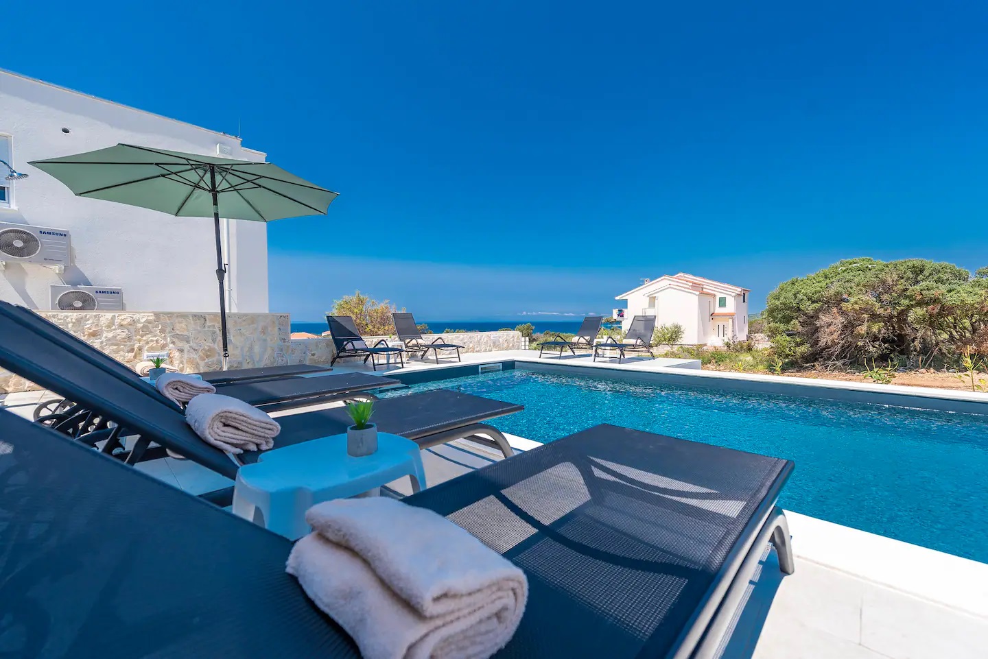 Maturareise Zrce - Gruppenreise Kroatien zum Partystrand Novalja